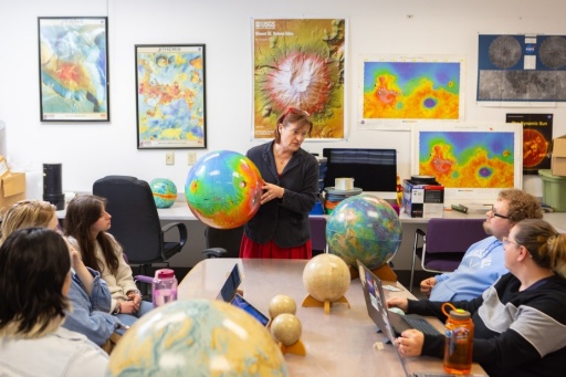 Department of Geology now Department of Earth Sciences - College of ...